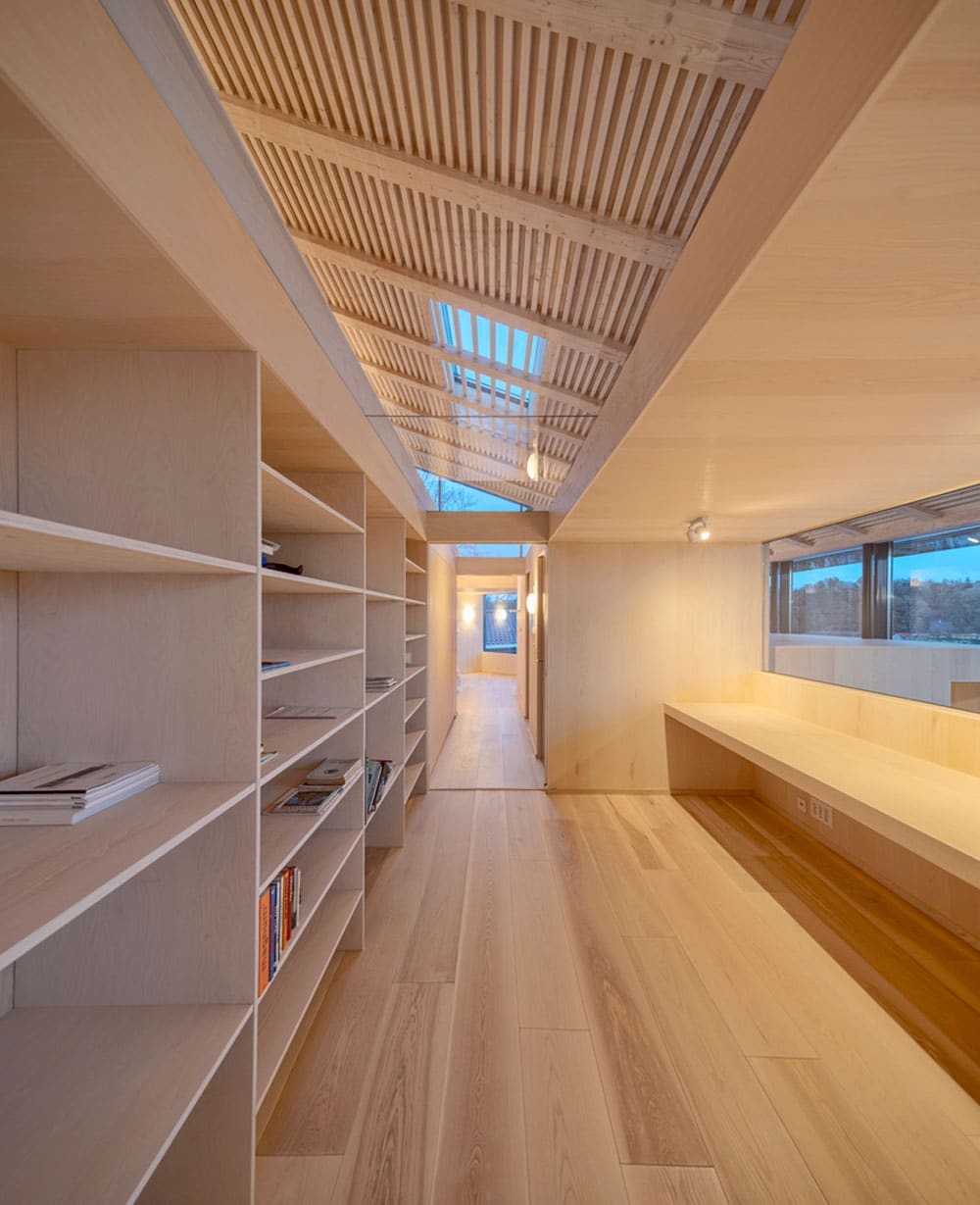 Helen & Hard Adapts Reilstad Summerhouse To The Unique Context - Visual ...