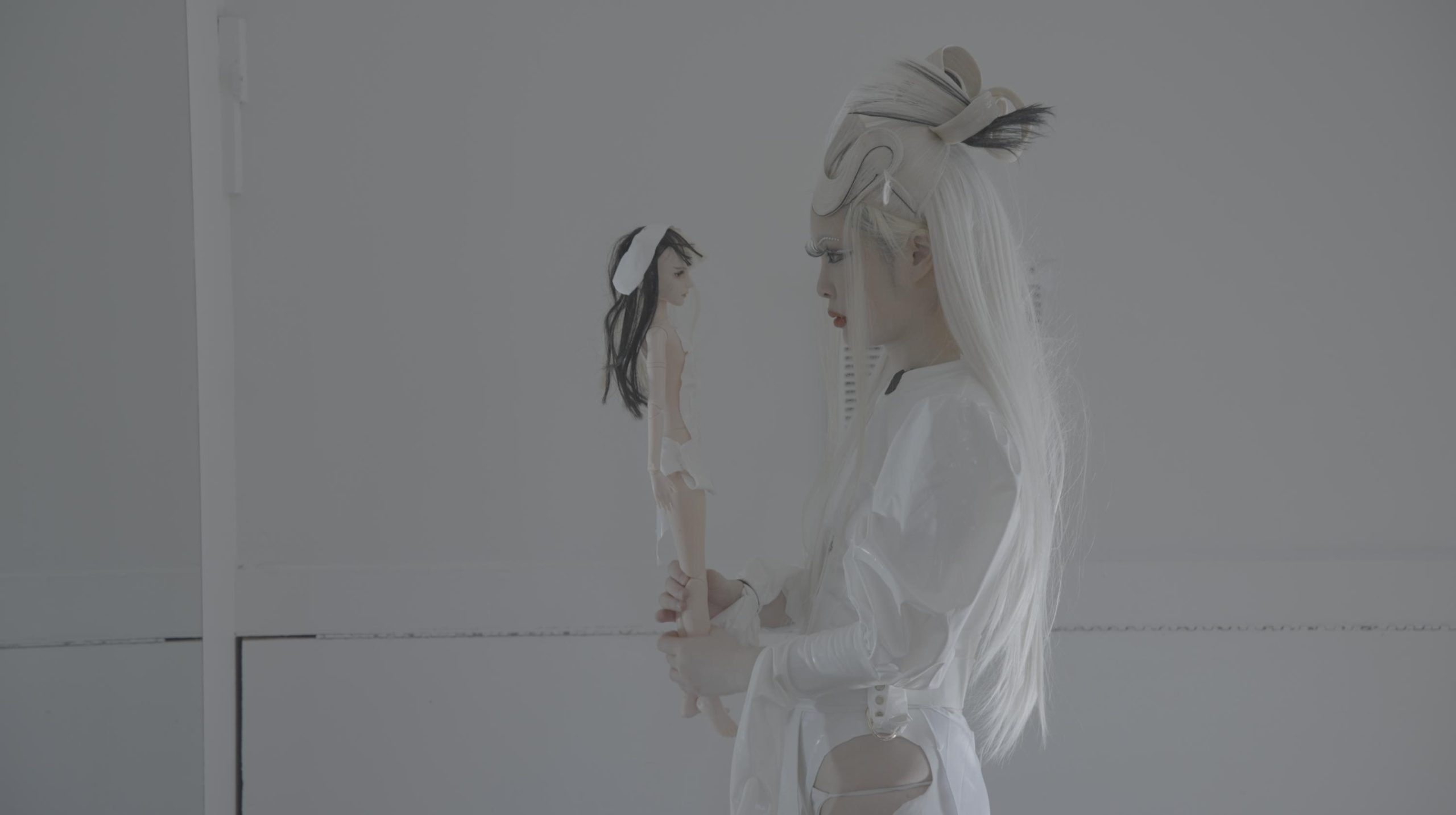 Doll, Doe, Doodle: Jiaoyang Li's Ethereal Exploration of Identity ...