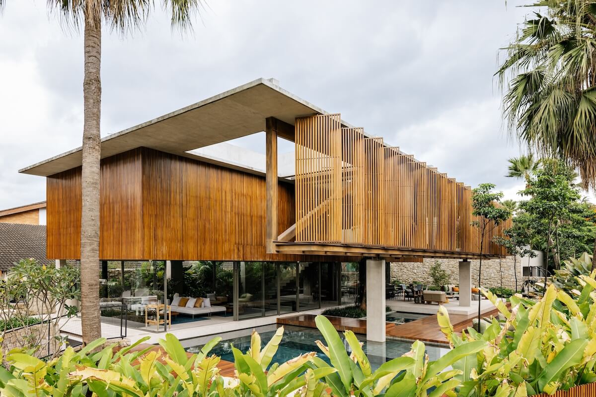 The Ethereal Beauty of Casa Cumaru by FGMF Arquitetos Harmonizing ...