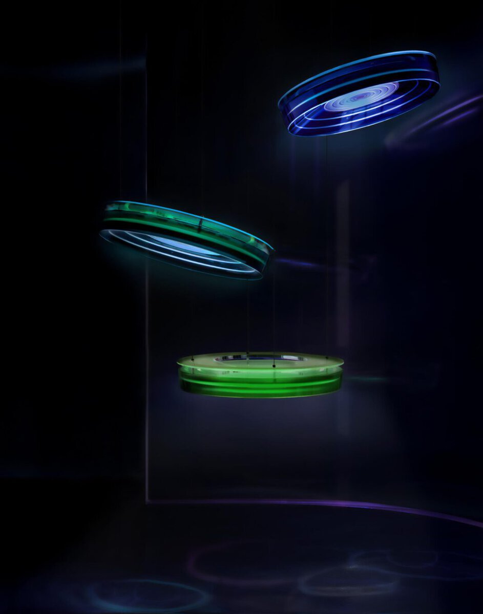 Draga & Aurel unveil Phebe, Space Age-inspired pendant lamps - Visual Atelier 8