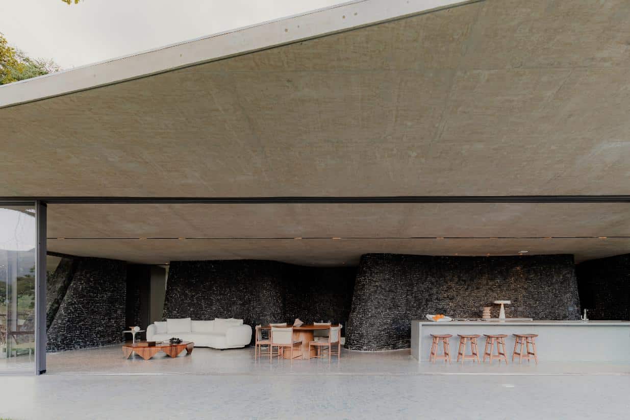 Seriema House, a poetic retreat designed by Tetro Architecture | Visual ...