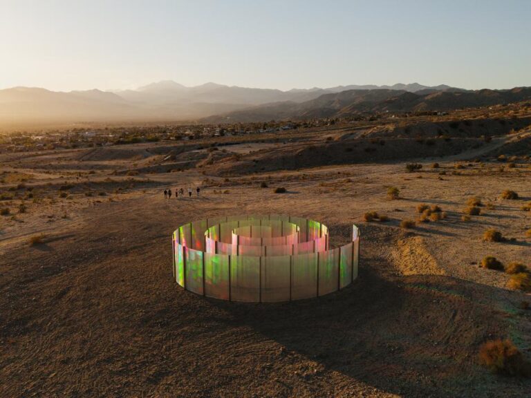 Kimsooja’s mesmerizing light-filled installation for Desert X 2025 ...