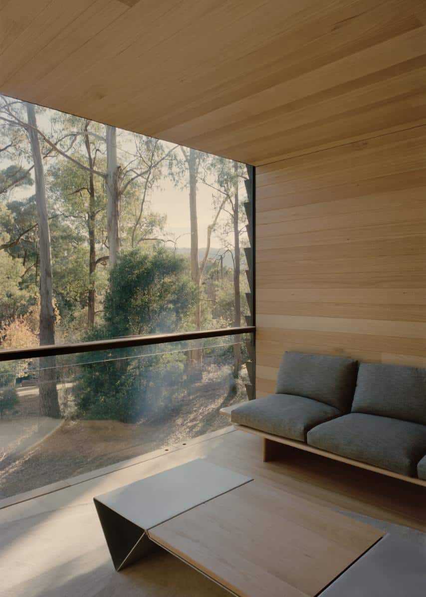 Sawmill Treehouse small sustainable design in harmony with nature ...