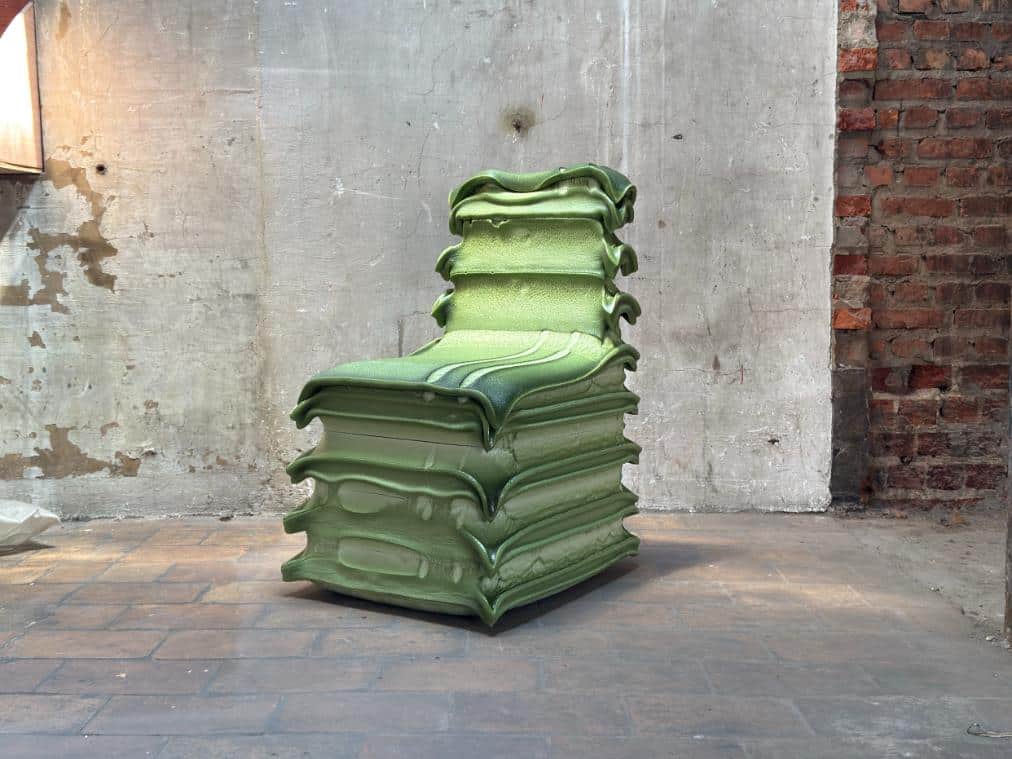 Nicolas Zanoni crafts Strat Chair from fused insulation panels | Visual ...