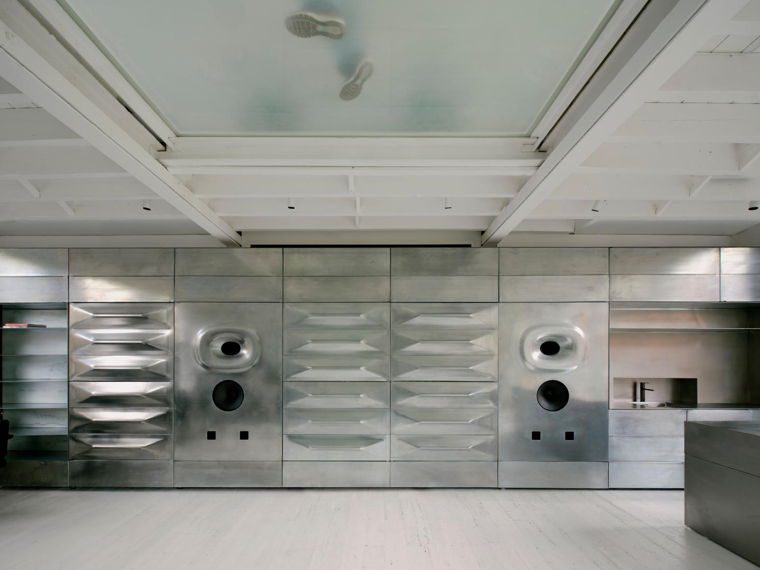 Unknown Works designs SALT Salon Borough in Victorian storehouse London ...