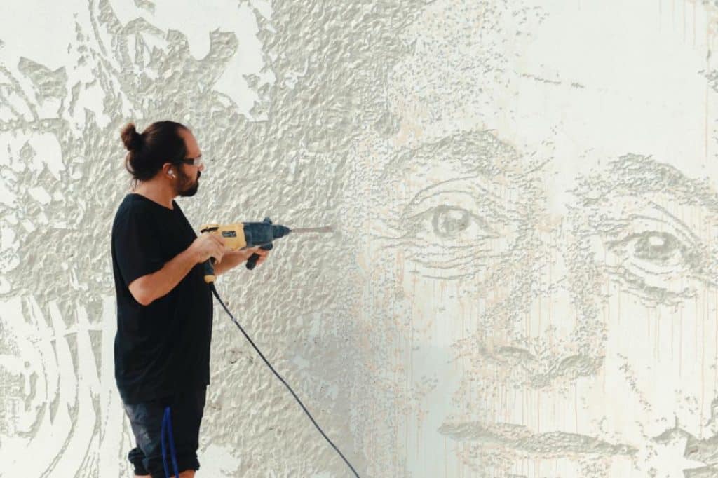 Andrew Cadima Heartily Paints The Language Of Human Expression - Visual ...
