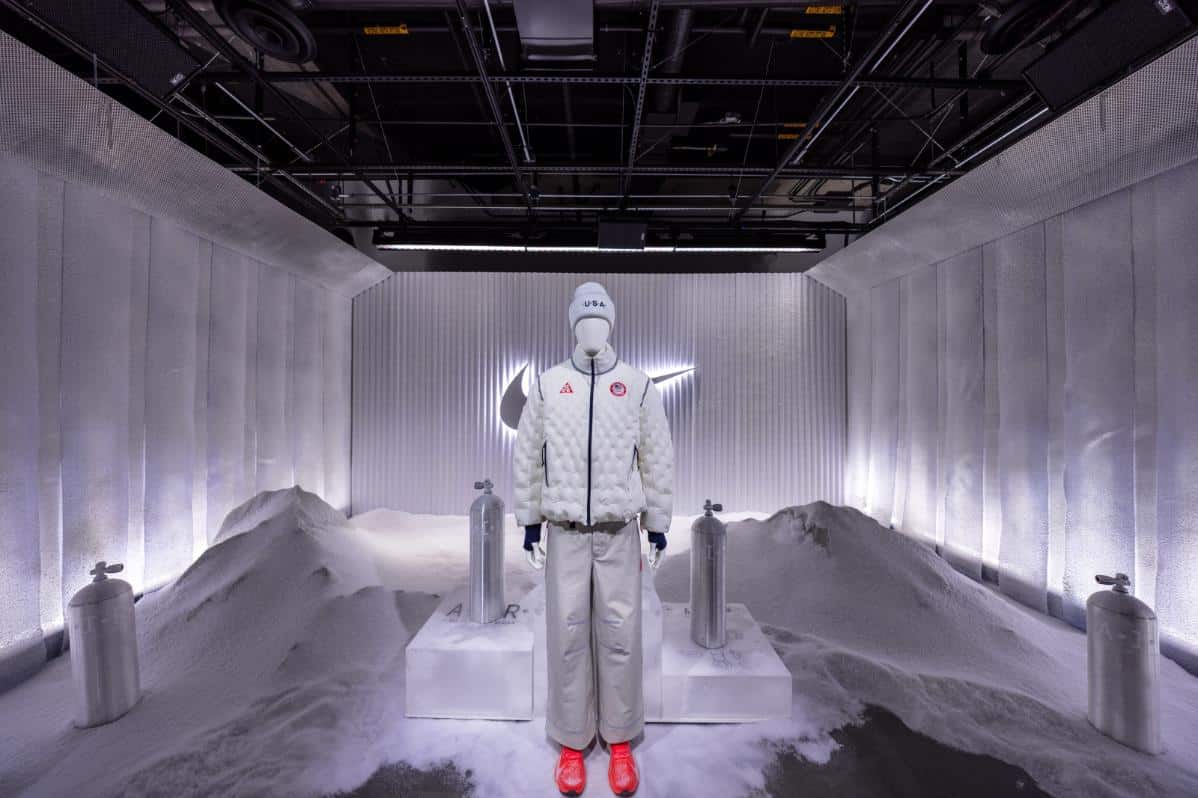 Nike introduces the Therma FIT Air Milano jacket | Visual Atelier 8