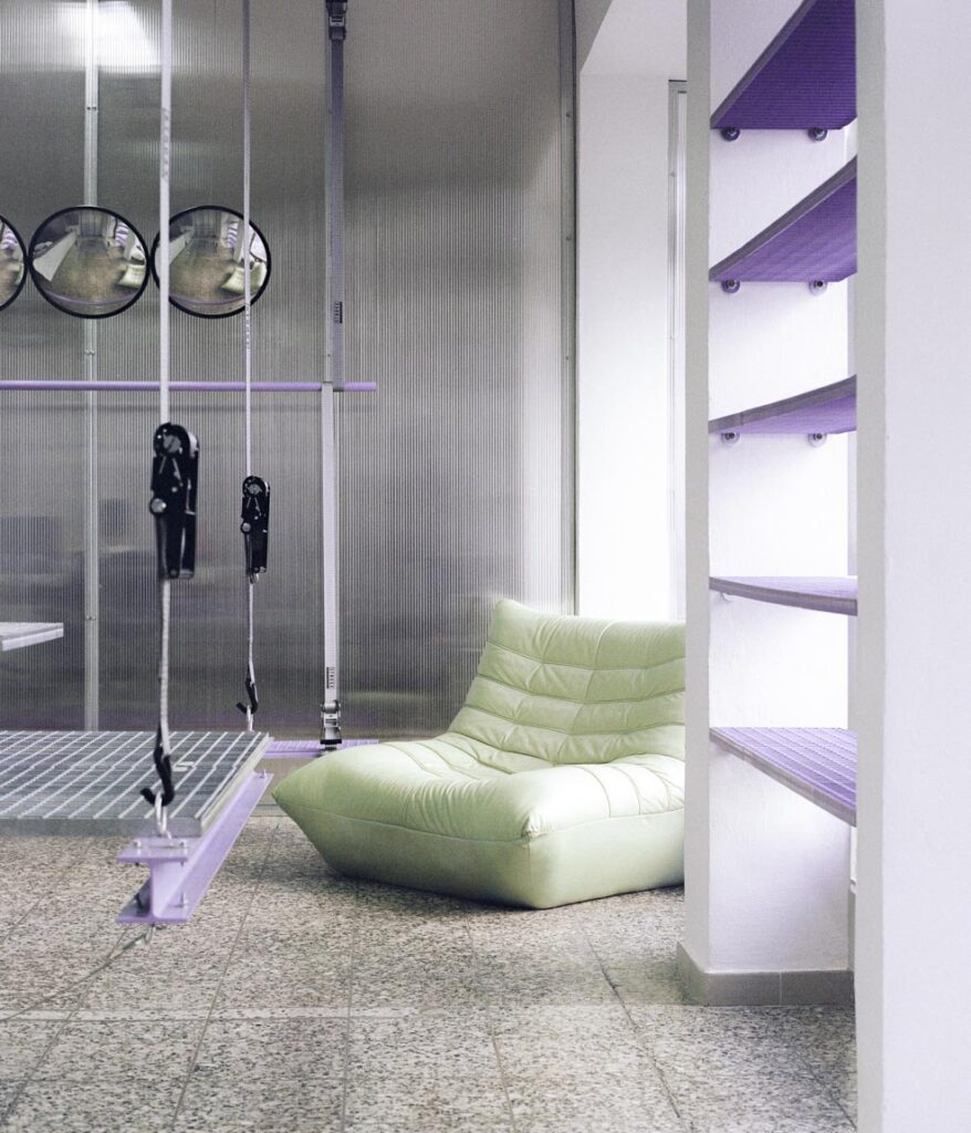 Adam Terlanda creates industrial system for Bratislava showroom ...